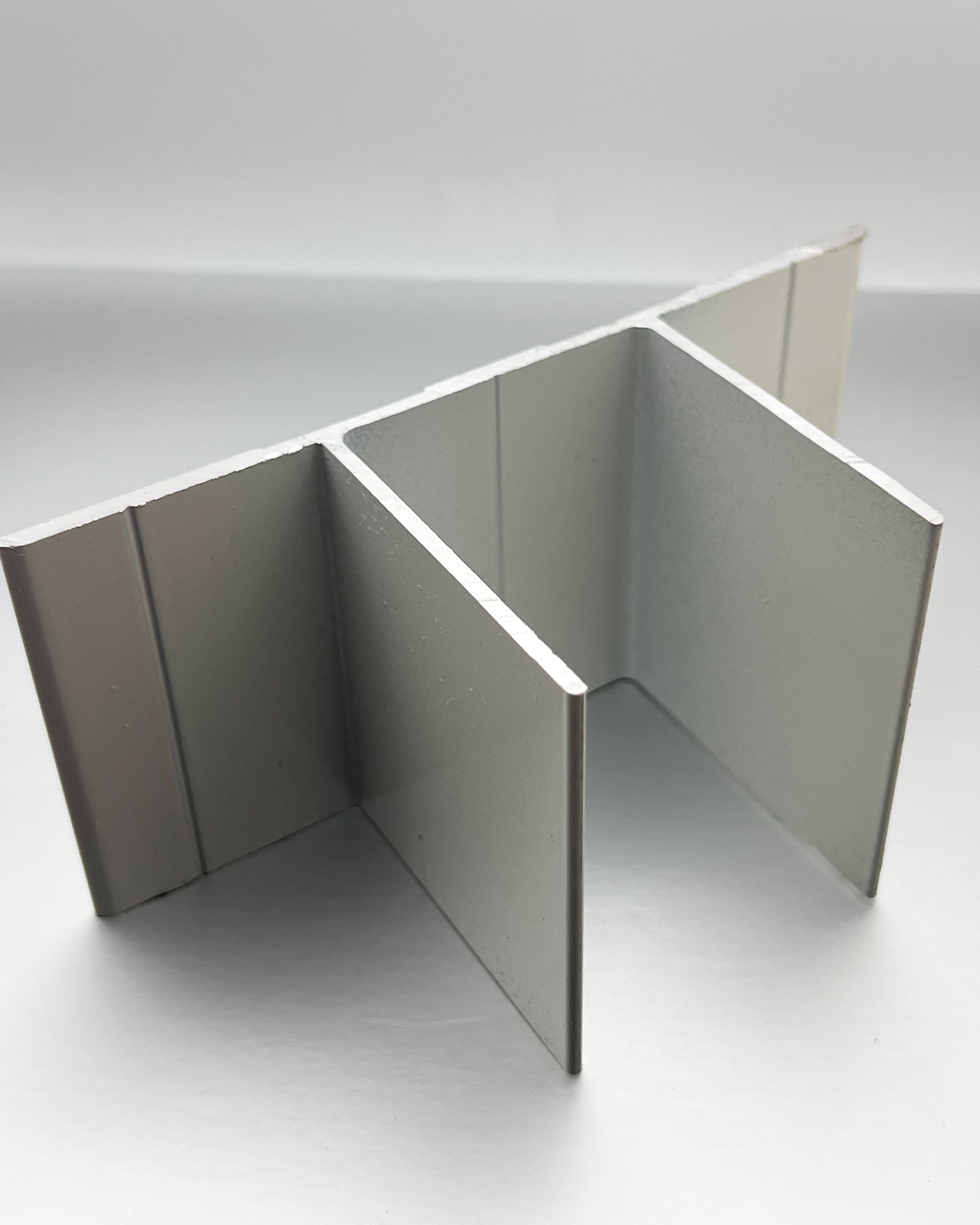 3" Clover Leaf Bracket (White) Aluminum Patio Covers | LB Structural ...